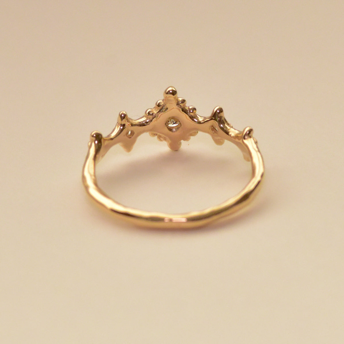 Empress Ring – Lonerü